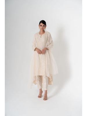 Buy SAISHA Embroidered Kurta With Organza Dupatta And Pant (Set of 3 ...