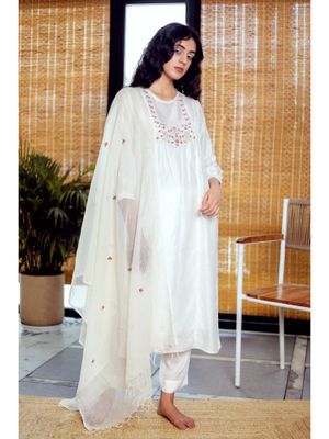 Tatwa Designs - Buy Latest Tatwa Designs Designs Online | Nykaa Fashion