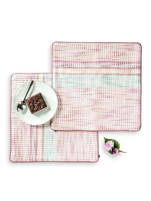 Buy ONSETHOMES Dotted Table Mats Floral Set Of 4 Online
