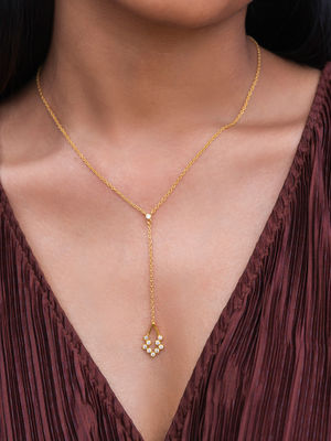 Buy Shaya by CaratLane Twinkling Stars Pendant Necklace In Gold Plated ...