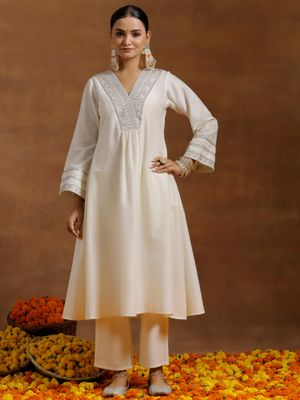 Buy Libas Off White Yoke Design A-Line Pleated Kurta with Pocket & Pant ...