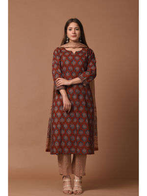 Buy DIMPLE DESIGN STUDIO Maroon Ajrak Suit (Set of 3) (M) Online