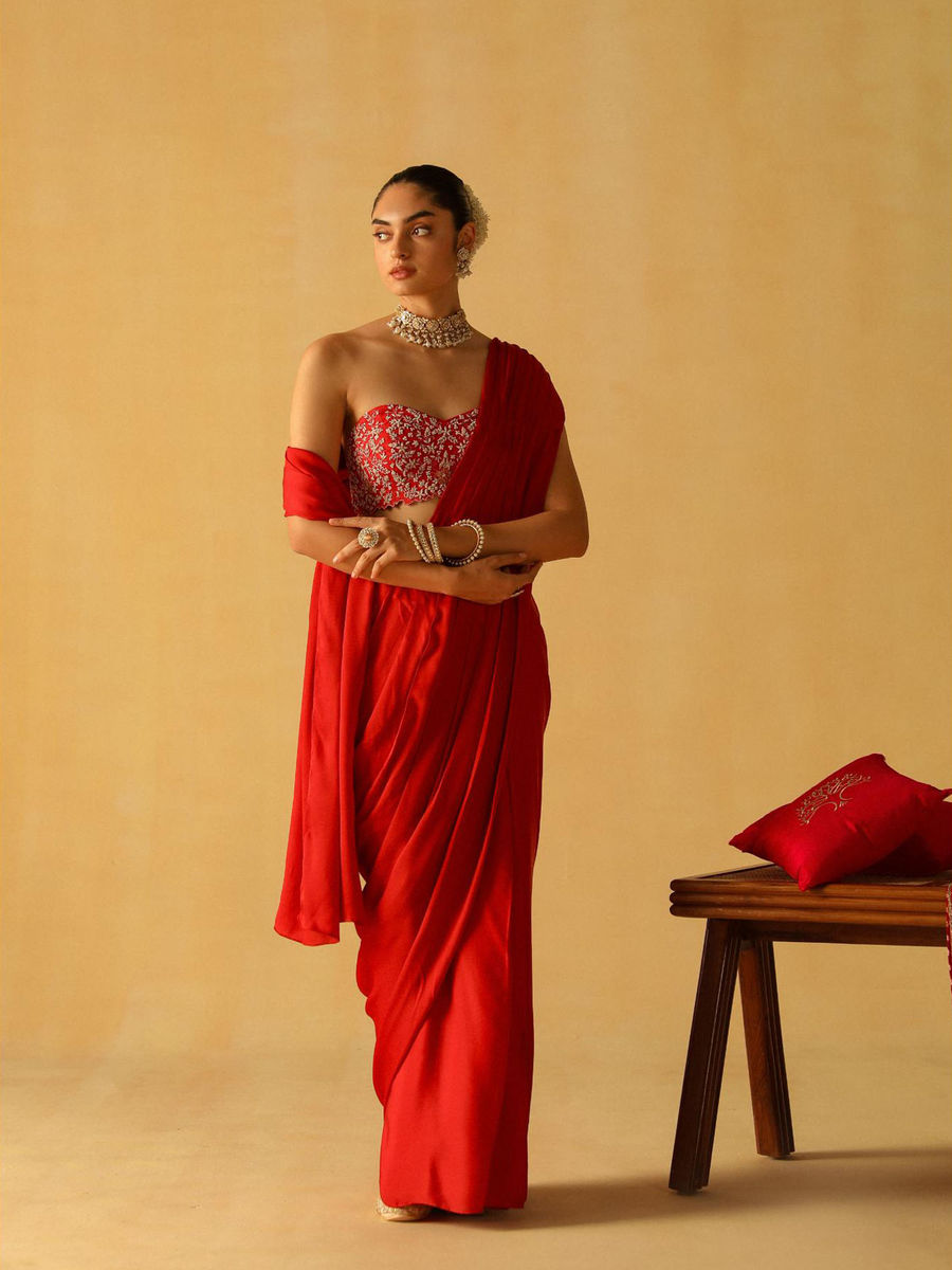 Sheetal Batra - Buy Latest Sheetal Batra Designs Online | Nykaa Fashion