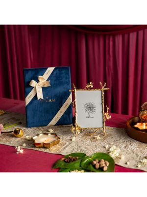 Buy Logam Gold Titli Photo Frame (4X6) Online