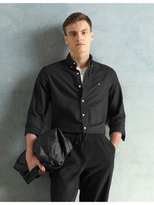 Buy Arrow Sports Black Men Smart Slim Fit Solid Shirt (39) Online