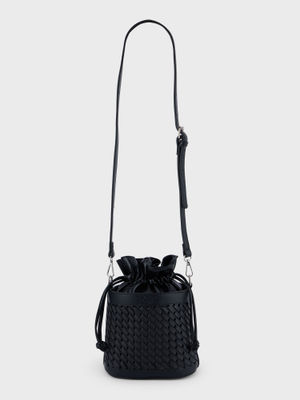 Buy RSVP by Nykaa Fashion Black Solid Woven Drawstring Bucket Bag Online