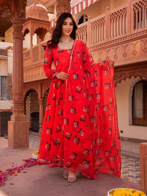 Buy Calmna Tomato Red Flower Chiffon Anarkali Suit (Set of 3) Online