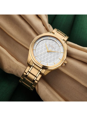 Shop Designer Clothes & Accessories Online from Top Indian Designers ...