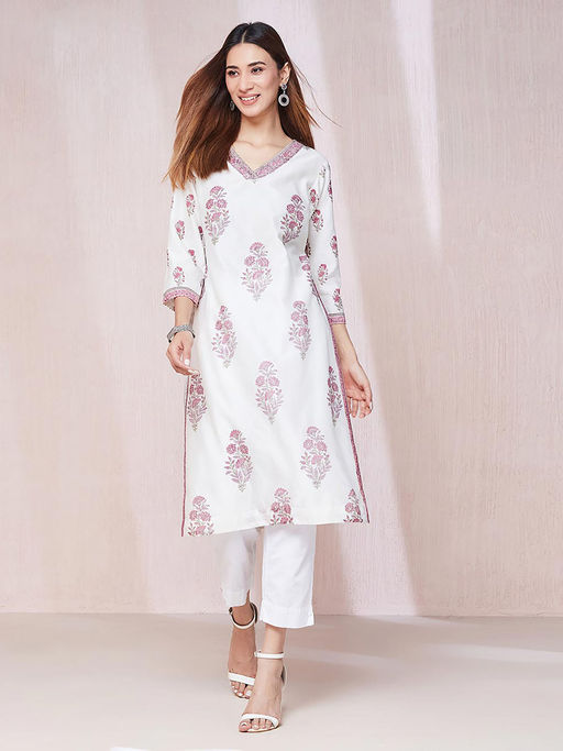 Buy Fabindia Collection At Upto 60% Off Online In India