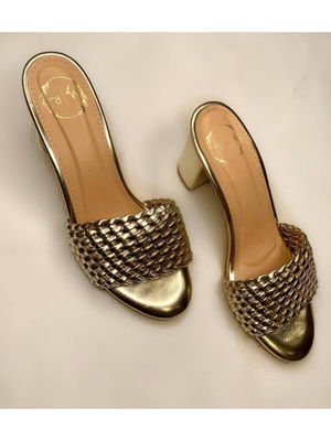 Buy MYRA Knotted Divine Heel Online