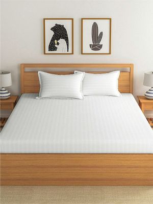 Buy Urban Space Cotton Fitted Bedsheet for King Bed with 2 Pillow ...