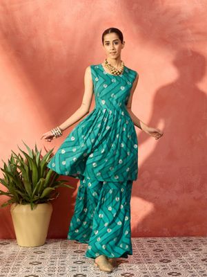 Buy InWeave Foil Boota Kurta and Sharara (Set of 2) (S) Online