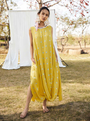 Aapro Label Ethnic Dresses : Buy Aapro Label Bandhej Boxy Draped Dress ...