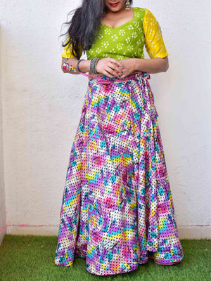 Buy Sundarii Genda Phool Skirt Online