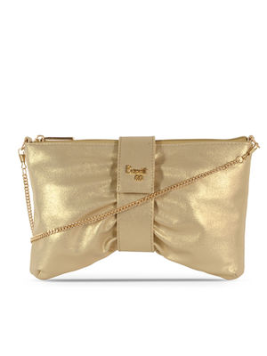 Baggit Clutches : Buy Baggit Leno Gold XS-CLUTCH Clutch Online|Nykaa ...