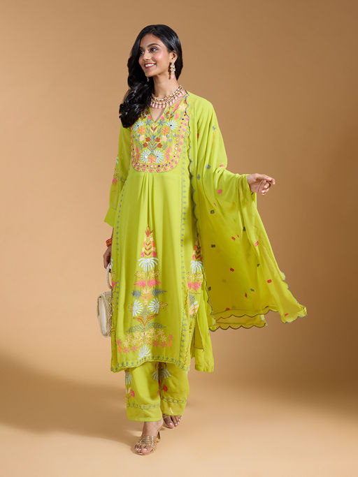 Gahan - Buy Latest Gahan Designs Online | Nykaa Fashion
