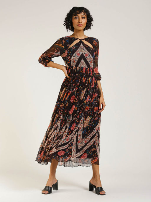 Shop Genuine Label Ritu Kumar Collection At Best Offers