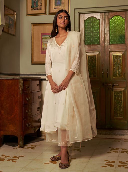 Zoon - Buy Latest Zoon Designs Online | Nykaa Fashion