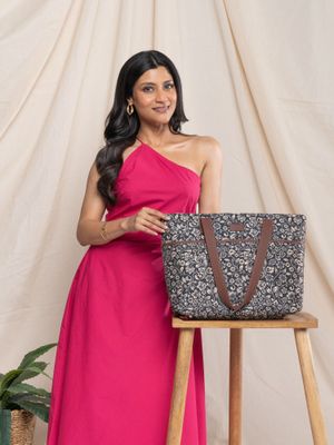 Buy Zouk Floral Printed Handicraft Fabric Tote Bags for Women- Zouk Online