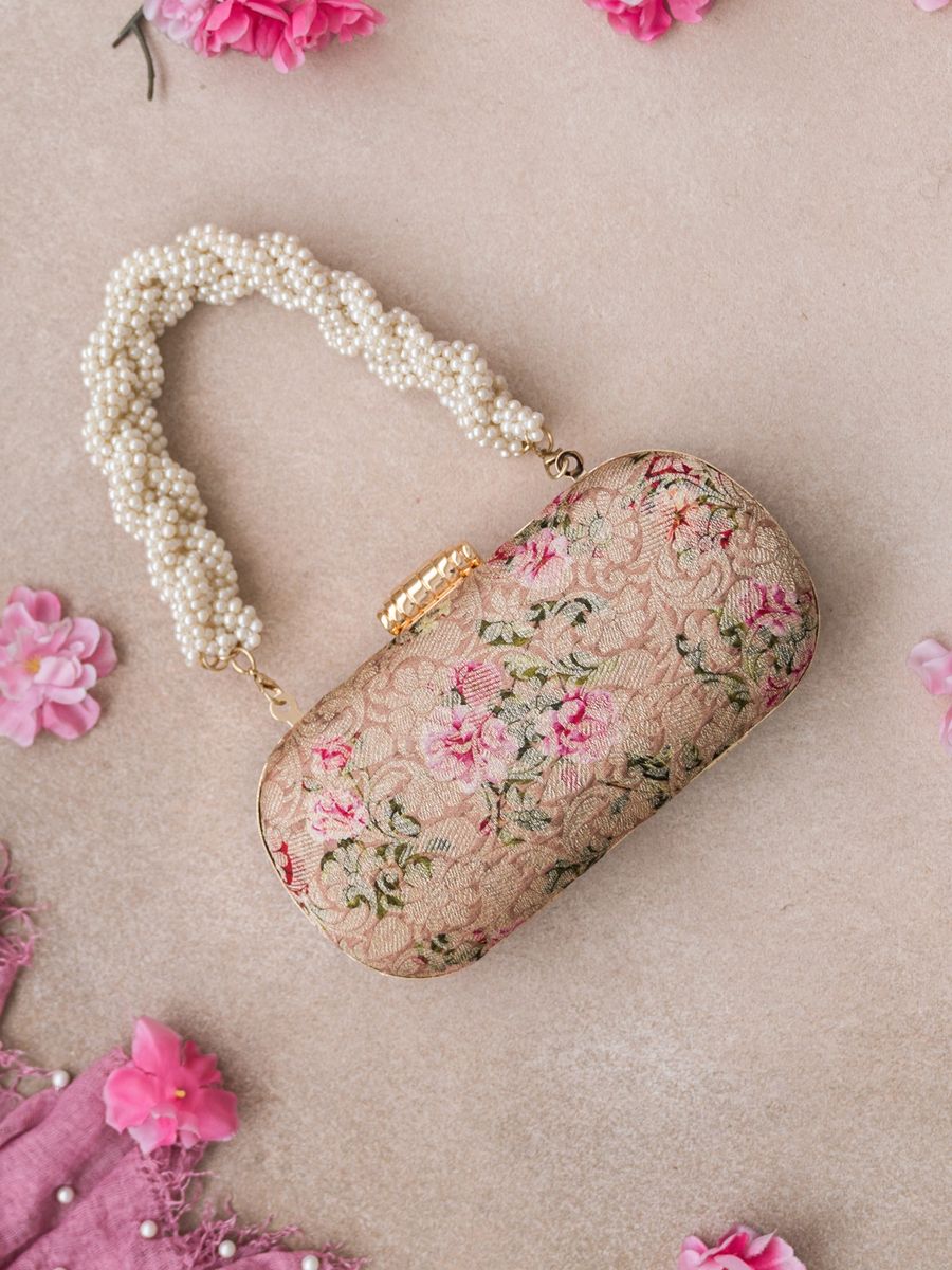 Buy Clutches for Women Online with Classy and Glamorous Designs