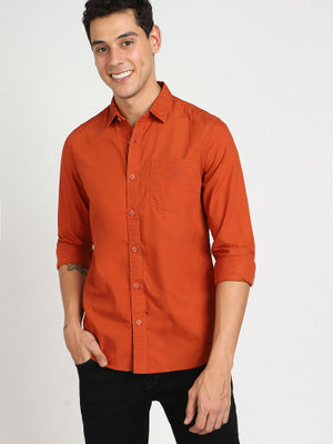 Buy Lee Men Solid Rust Slim Fit Shirt online