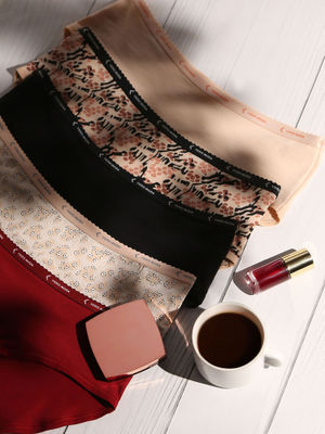 Buy Vero Moda Intimates Hipster Briefs (Pack of 5) Online