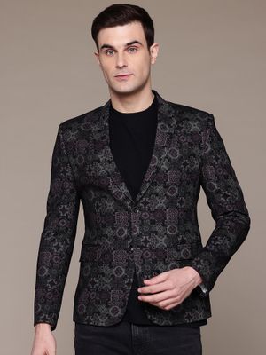 Buy ESSAS club Men Knitted Maroon Block Print Single-Breasted Slim-Fit ...