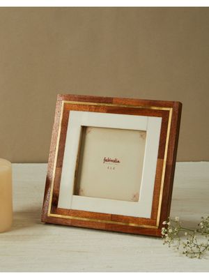 Buy Fabindia Brown Ayaana Photo Frame 4 x 4 Inch Image Size (4x6 feet ...