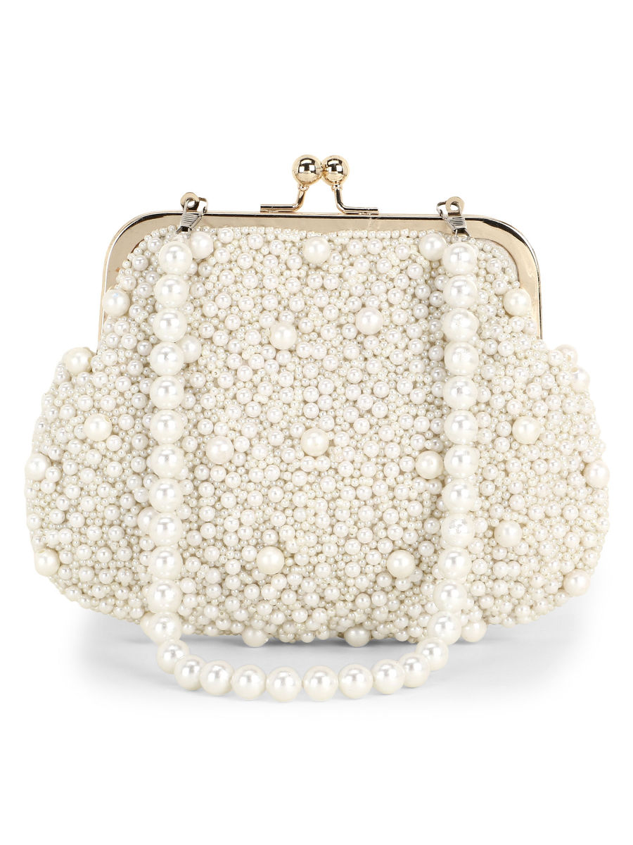 Buy Clutches for Women Online with Classy and Glamorous Designs