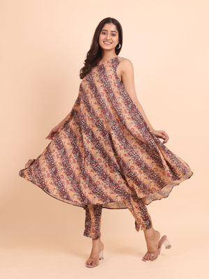 Buy Disli Kurta with Straight Pant (Set of 2) Online