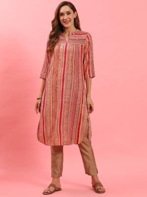 Buy Shree Women Rayon Pink Geometric Printed Kurta Online