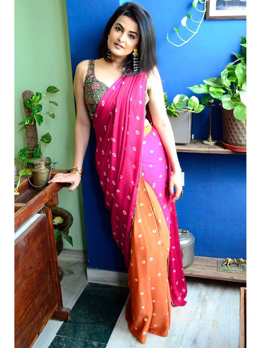 Buy Pre Draped Sarees Online with Classy and Easy to Wear Designs