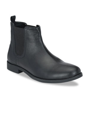 Buy Delize Black Solid Chelsea Boots Online