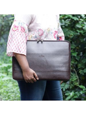 Buy The Clownfish Faux Leather Unisex 17 Inch Tablet Case Laptop Sleeve ...