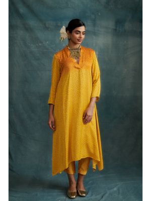Buy Krishna Mehta Orange Yellow Overlap Block Print V Neck Kurta and ...