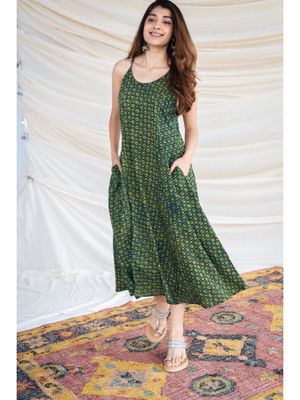 Buy The Indian Ethnic Co. Bargad Slub Cotton Dress Online