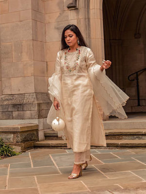 Buy Priya Chaudhary White Embroidered Kurta and Palazzo (Set of 2) Online