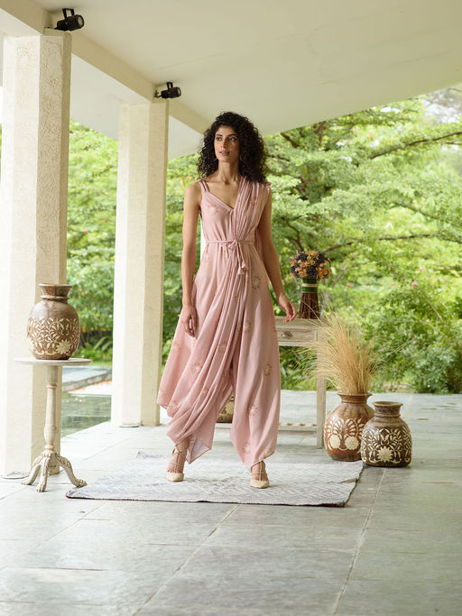 Pasha India - Buy Latest Pasha India Designs Online | Nykaa Fashion