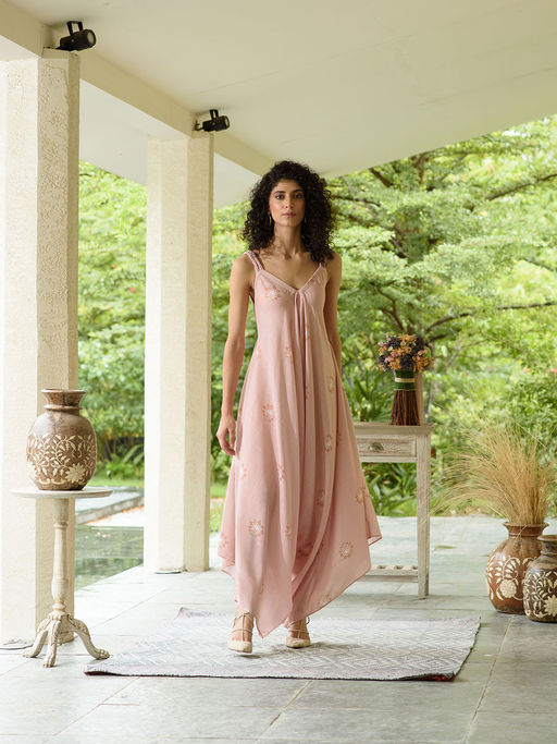 Pasha India - Buy Latest Pasha India Designs Online | Nykaa Fashion