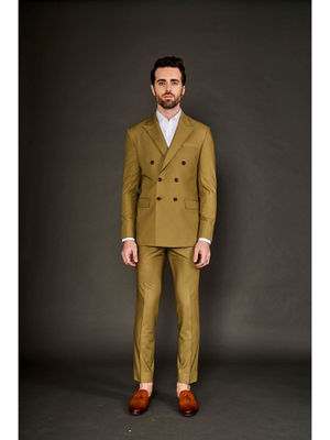 Buy Arjun Kilachand Classic Double Breasted Suit (Set of 2) Online