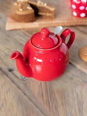 Buy La Cafetiere Farmhouse Teapot for ThinKitchen - Red Online