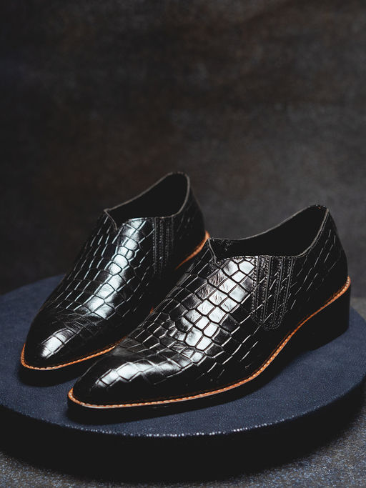 Shop Genuine Kavith Sainaani Collection At Best Offers