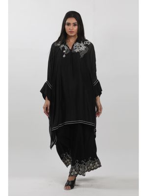 Buy Krishna Mehta Black Embroidered Wide Pant Online