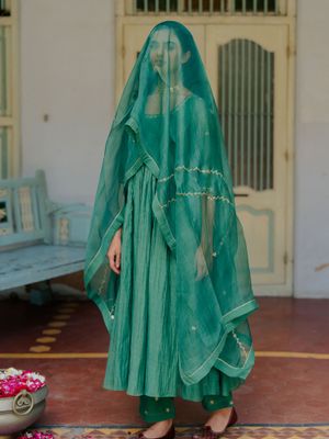 Buy Zebein Vedica Silk Organza Dupatta Green Online