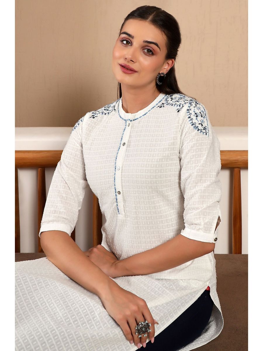 Buy W Clothing, Footwear & Accesories for Women at Best Prices Online