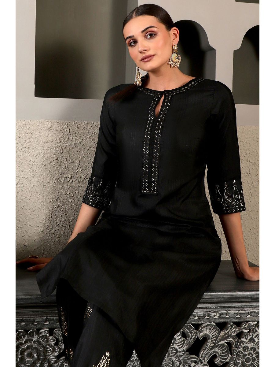 Buy W Clothing, Footwear & Accesories for Women at Best Prices Online