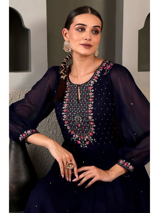 Buy W Clothing, Footwear & Accesories for Women at Best Prices Online