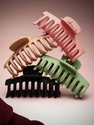 Buy Vogue Panash Women Multi-Color Hair Chips (Set Of 6) Online