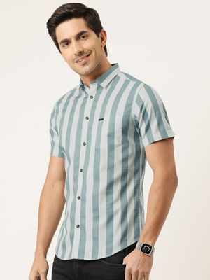 Buy The Indian Garage Co Men Slim Fit Striped Half Sleeves Cutaway ...