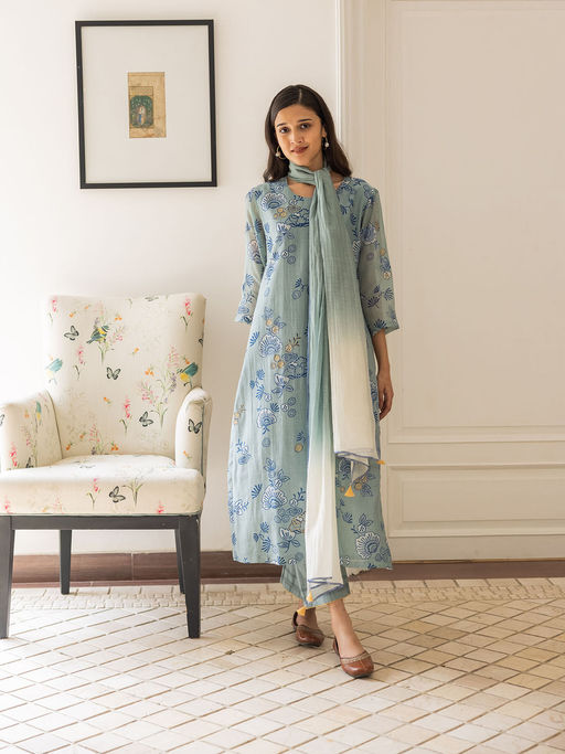 Vaayu - Buy Latest Vaayu Designs Online | Nykaa Fashion